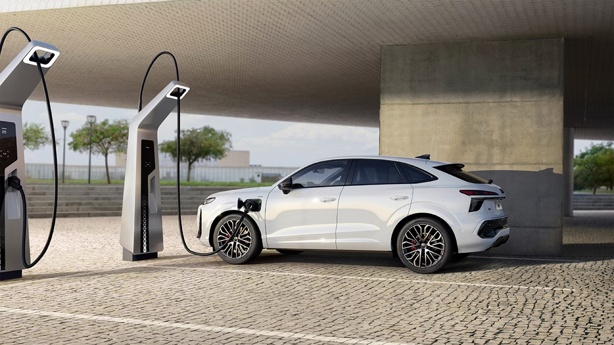 New Audi Q3 Sportback e-hybrid | East & West Sussex | Caffyns Group