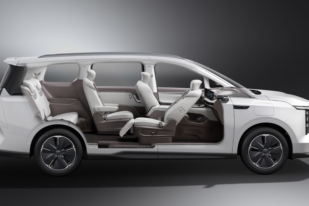 MIFA 7 | MAXUS Electric Vehicles and Vans