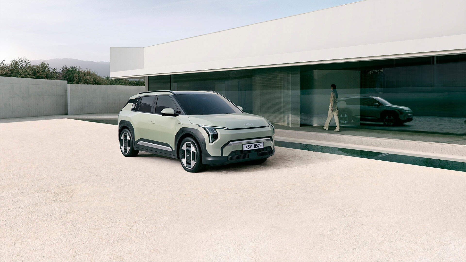 Kia EV3 Revealed: The Electric SUV With 373 Mile Range | Chippenham