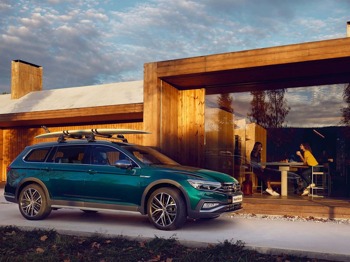 Volkswagen Passat Estate | New VW Passat Estate Deals | JCT600