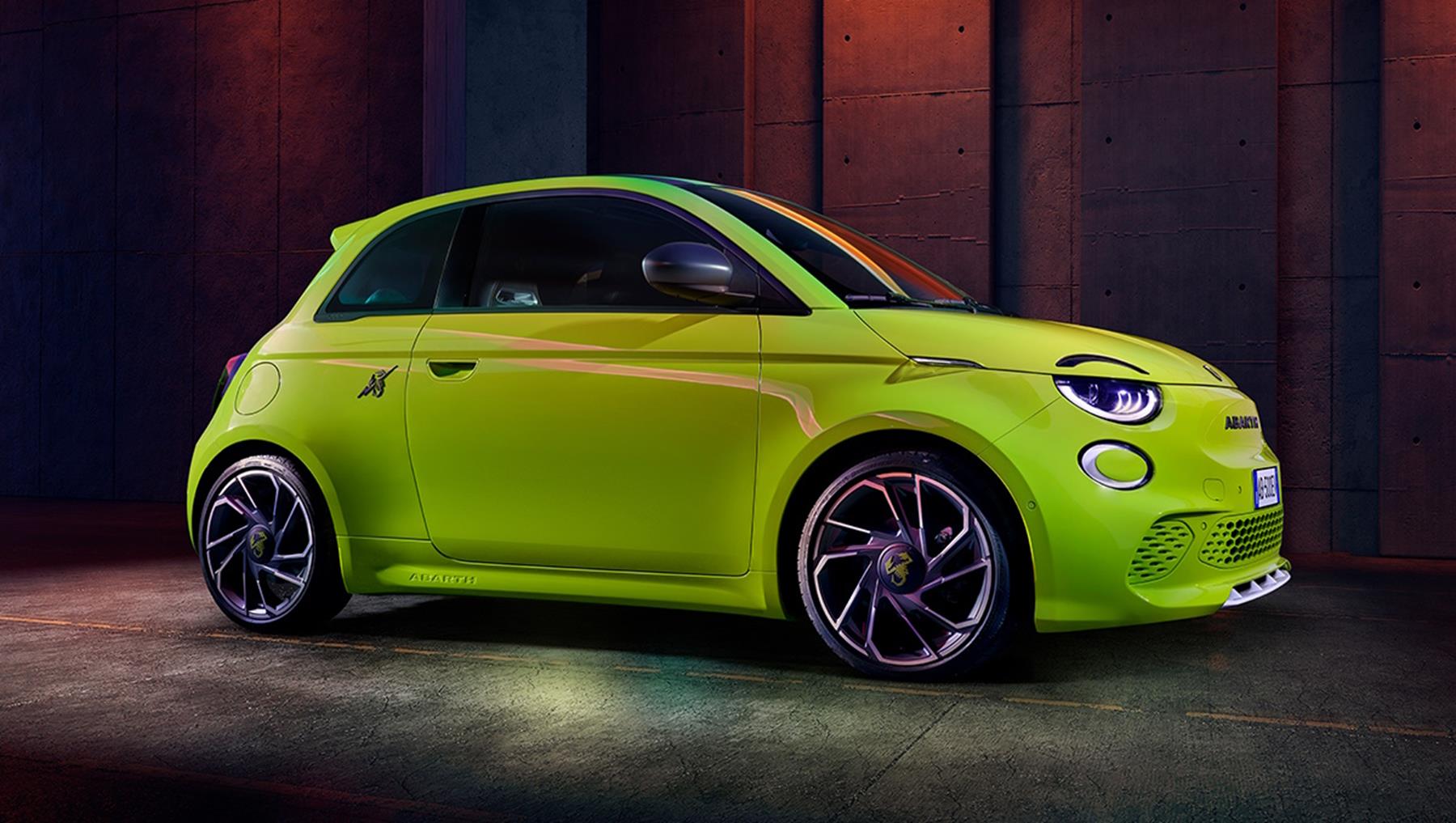 Abarth 500e Wins Best Mini Car in Auto Motor und Sport Awards