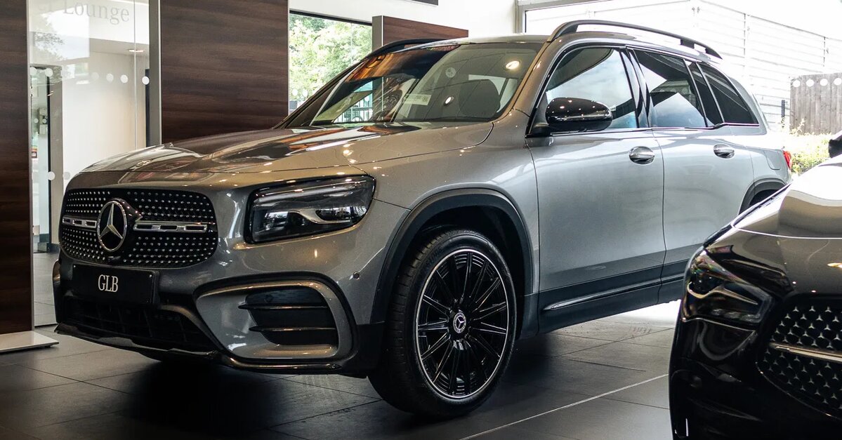 Top 10 Most Comfortable Cars for Everyday Travel | JCT600