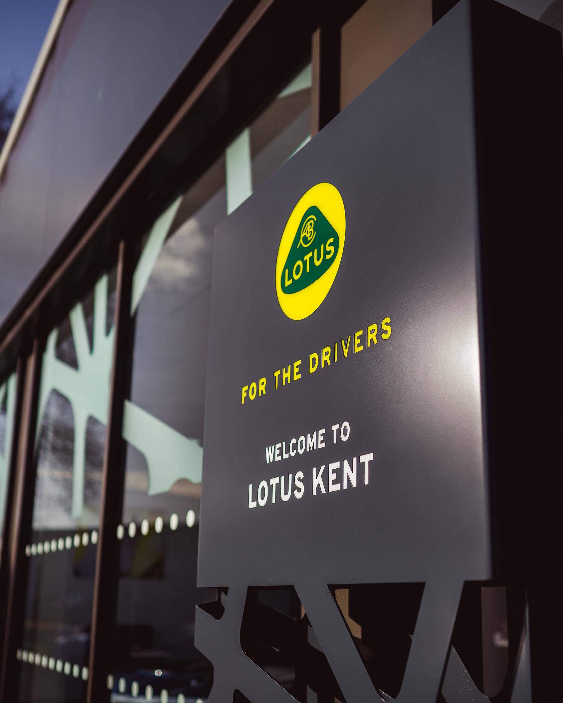Careers At Caffyns Lotus | Kent & Sussex | Caffyns Lotus