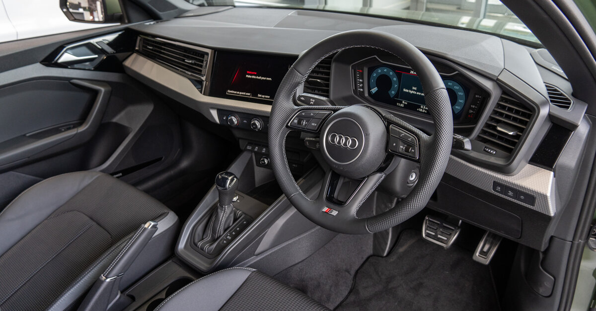 Top 10 Most Comfortable Cars for Everyday Travel | JCT600