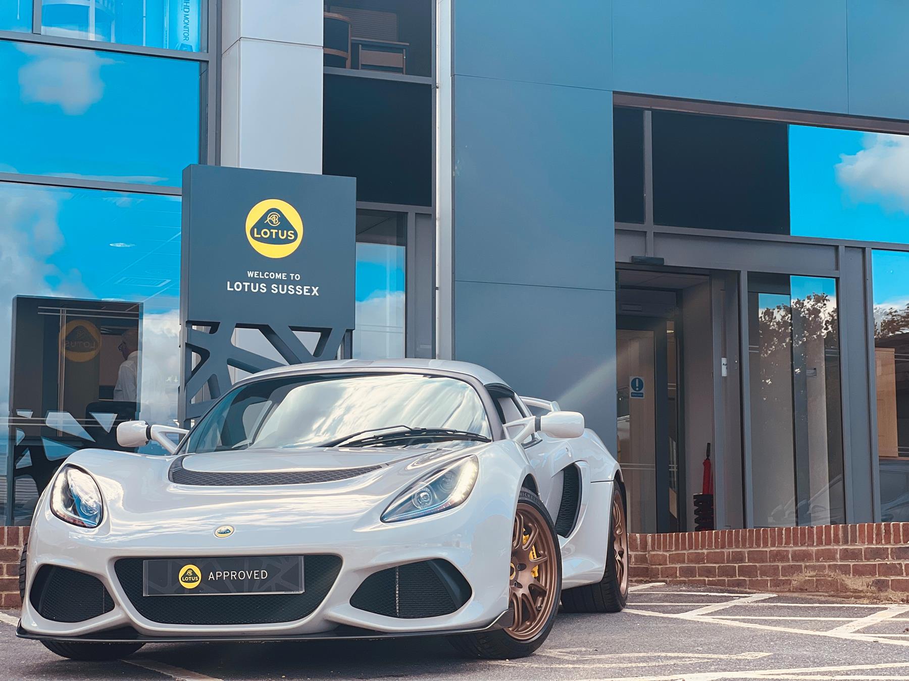 Careers At Caffyns Lotus | Kent & Sussex | Caffyns Lotus