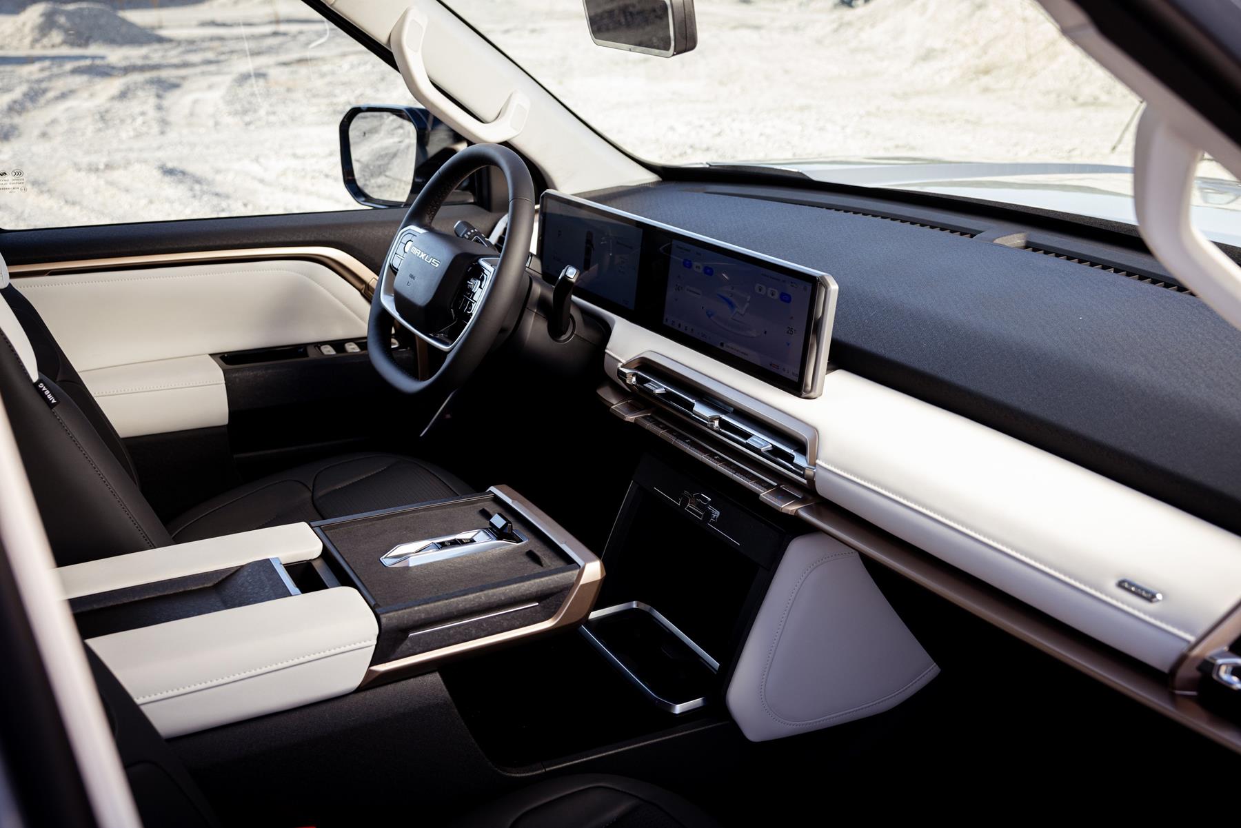 Maxus Unveils Europe's First Fully Electric AWD Pickup