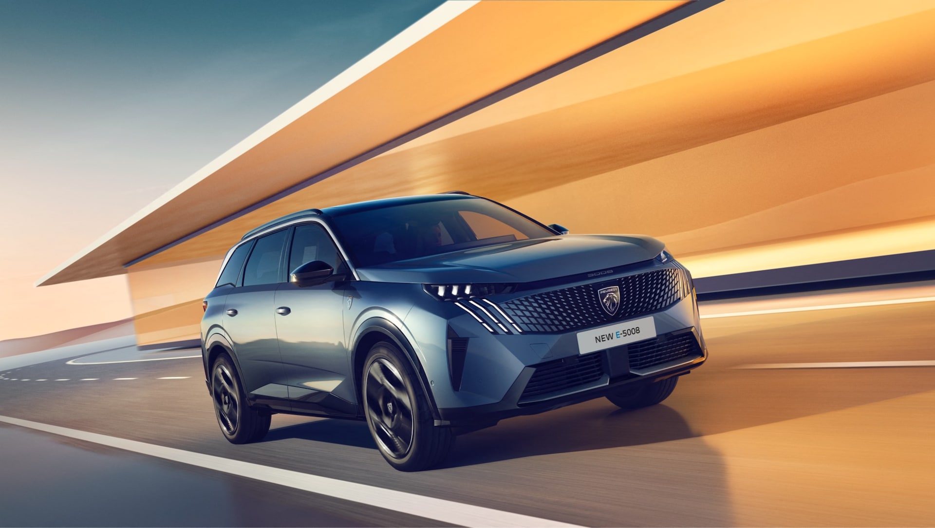 Peugeot e-5008 Guide