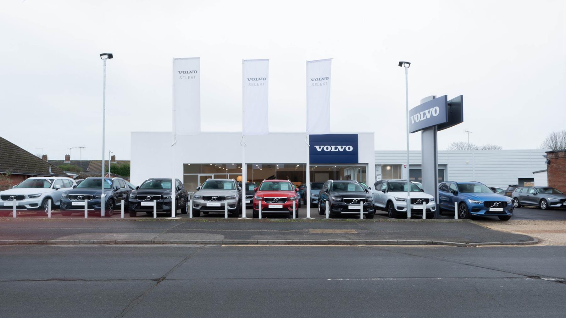 Contact us at Caffyns Volvo| Worthing | West Sussex